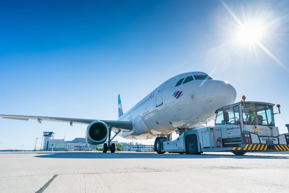 Flugzeugabfertigung | Mitteldeutsche Flughafen AG